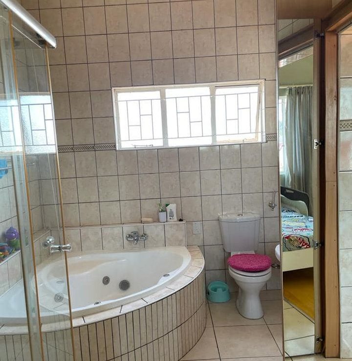 Reduced to go Double storey mansion in Dorado Park - Real Estate Namibia